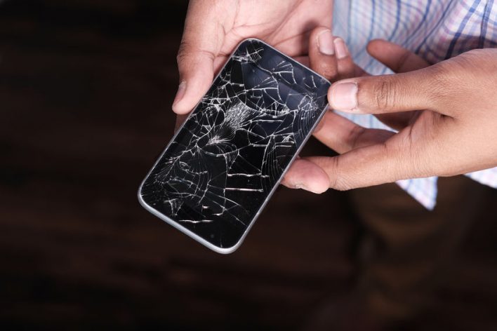 Het scherm van mijn iPhone is kapot, wat nu?